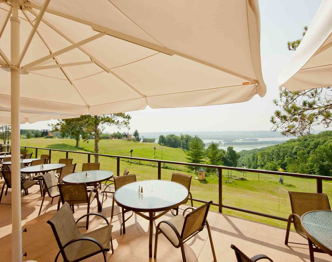 Deer Path Inn, Lake Forest, Illinois, USA | Hotel review by OutThere ...