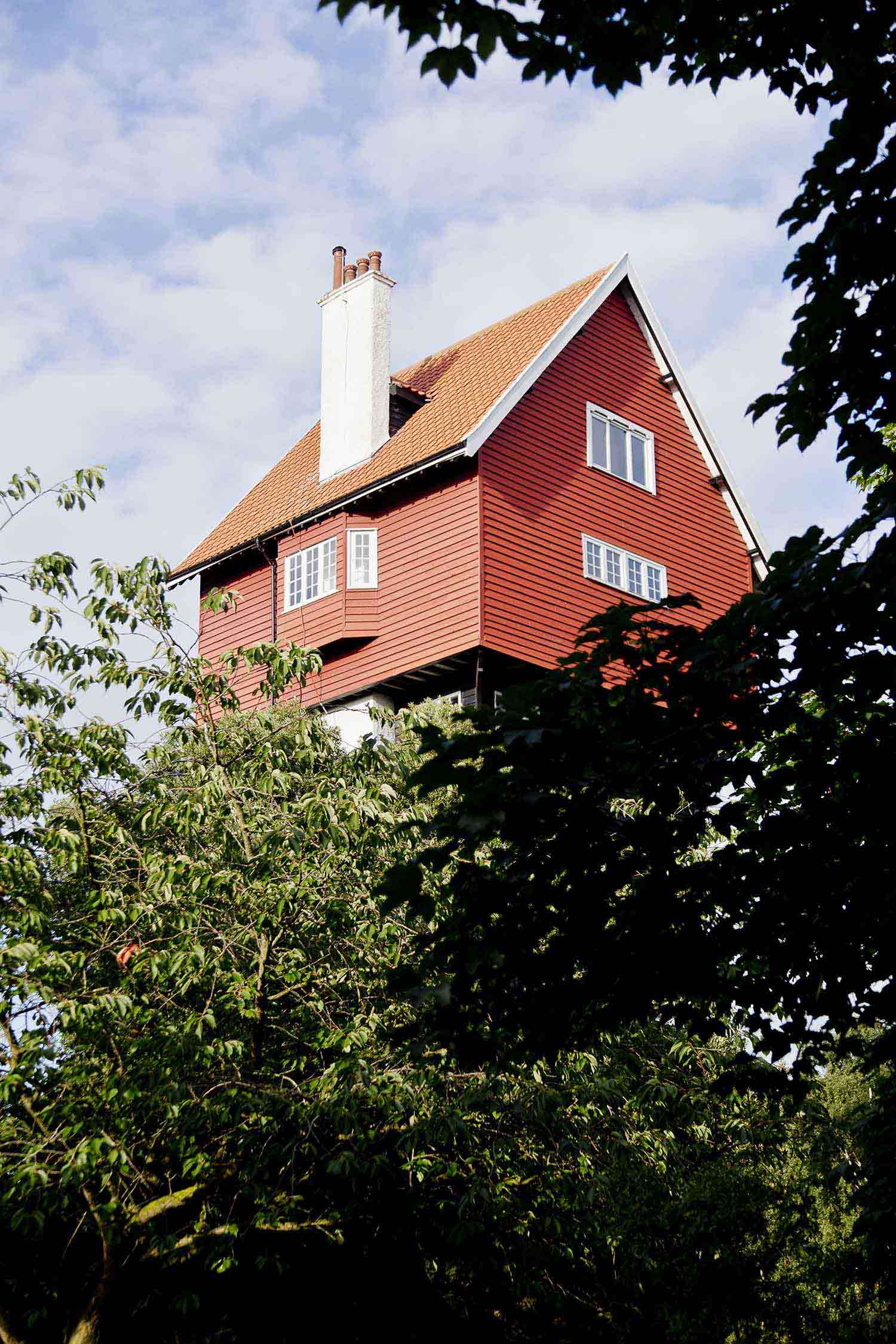 Bruce Badrock & David Woodbine Five Acre Barn, United Kingdom ...