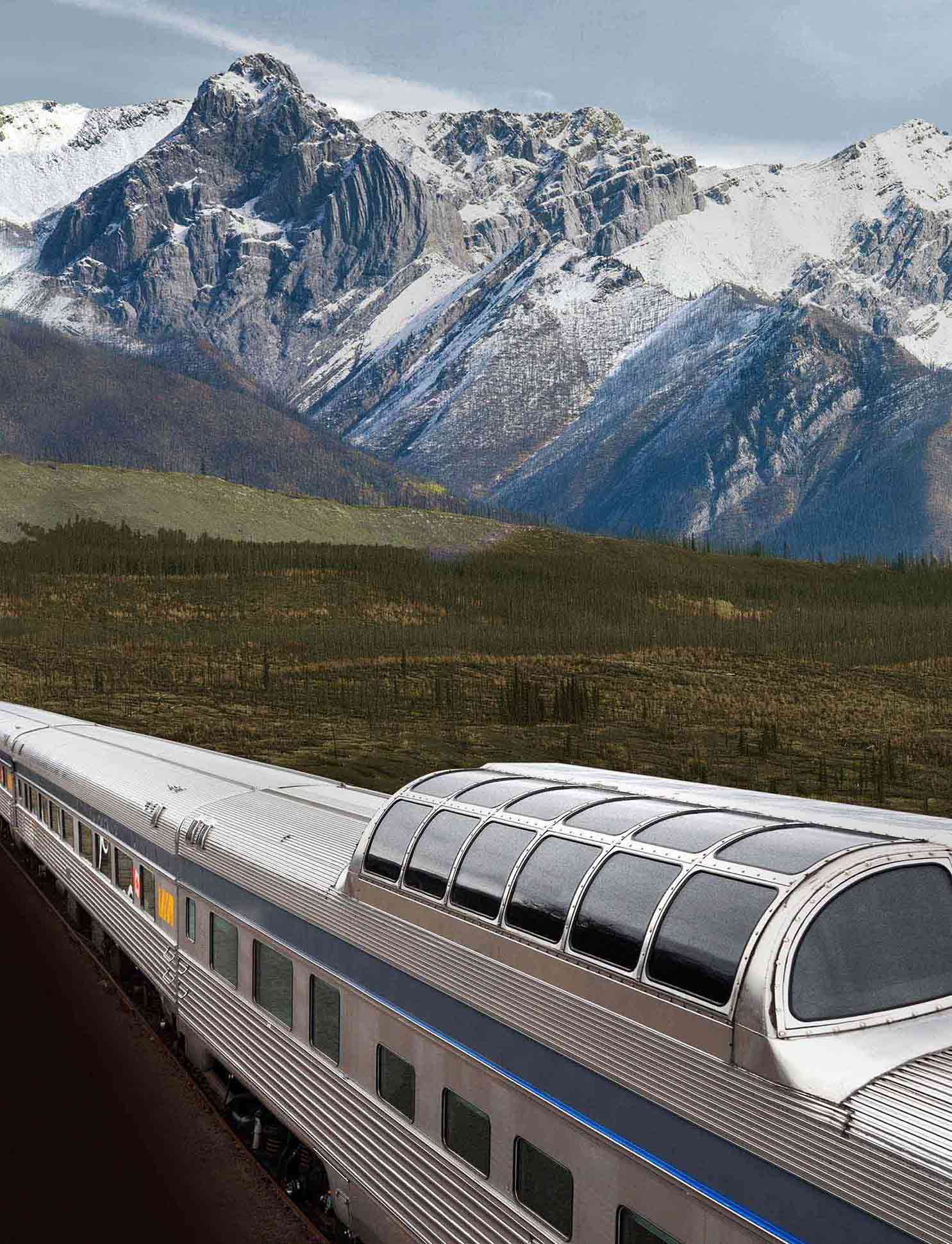 Land cruise Canada - OutThere magazine