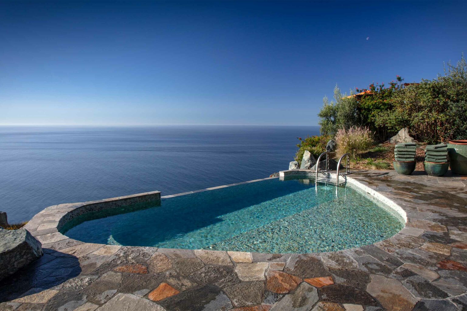 Post Ranch Inn, Big Sur, California, USA - Hotel review by OutThere ...