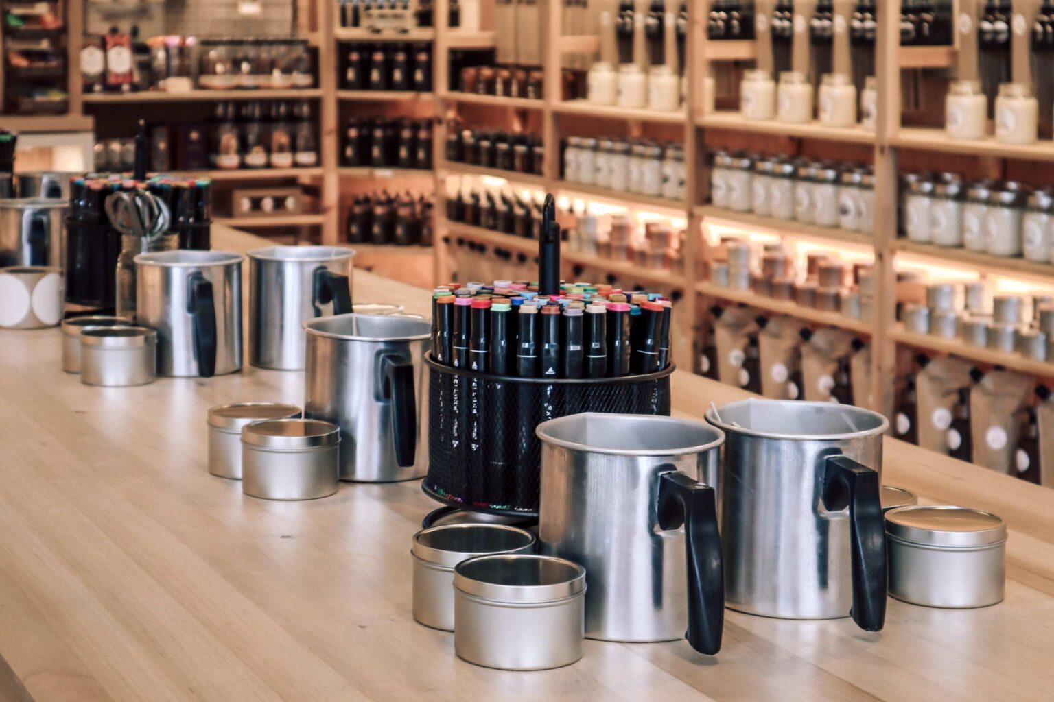 Edgewater Candles owners share backstory of Chicago business - OutThere ...