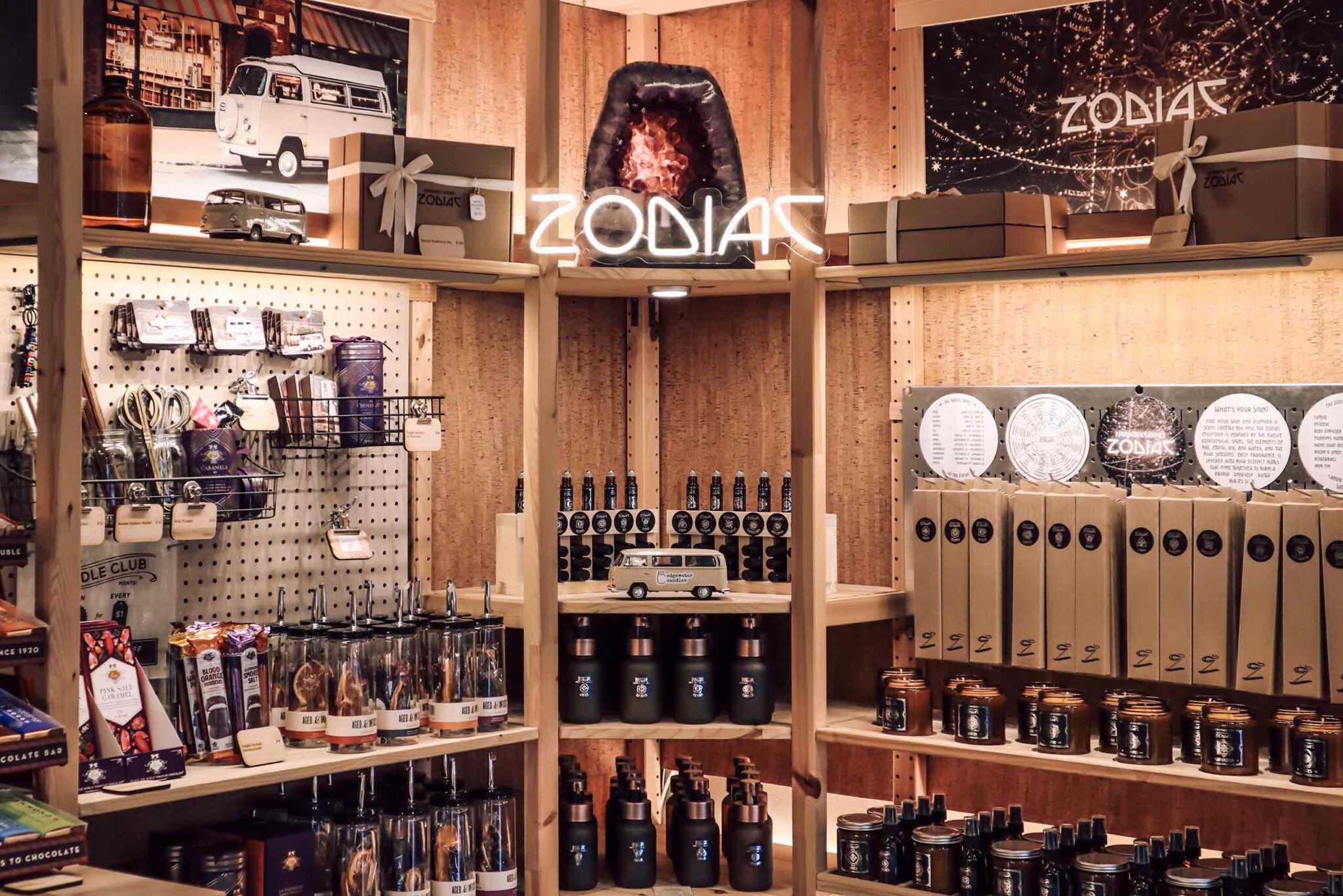 Edgewater Candles owners share backstory of Chicago business - OutThere ...