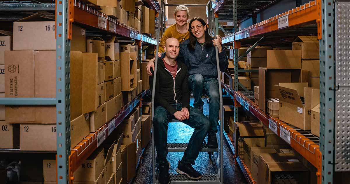 Edgewater Candles owners share backstory of Chicago business - OutThere ...