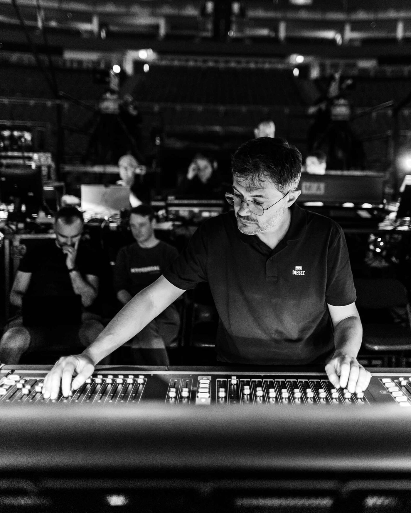 L-Acoustics revolutionises sound of concerts – and luxury hotels ...
