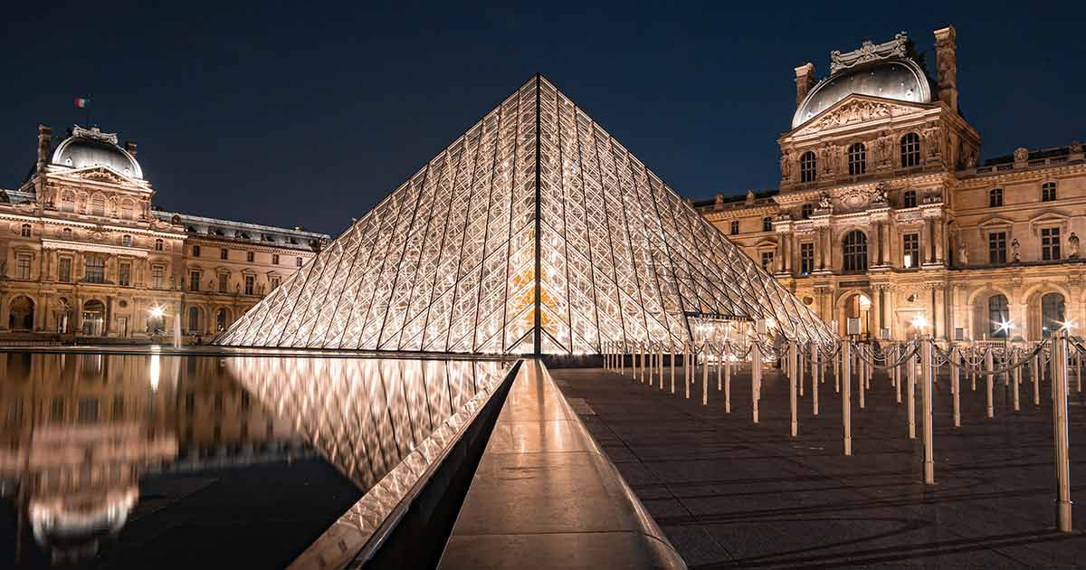 Ariodante Travel launches "The Queen's Lost Diamonds" in Paris ...